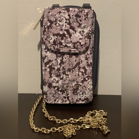 Isaac Mizrahi | Bags | Nwt Isaac Mizrahi Travel Ready Crossbody Bag With Phone Holder | Poshmark